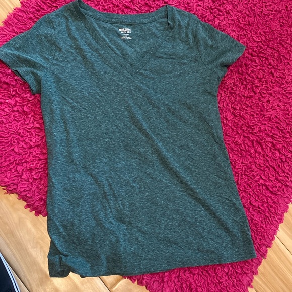 Mossimo Supply Co. | Tops | 52 Mossimo Basic Tee | Poshmark